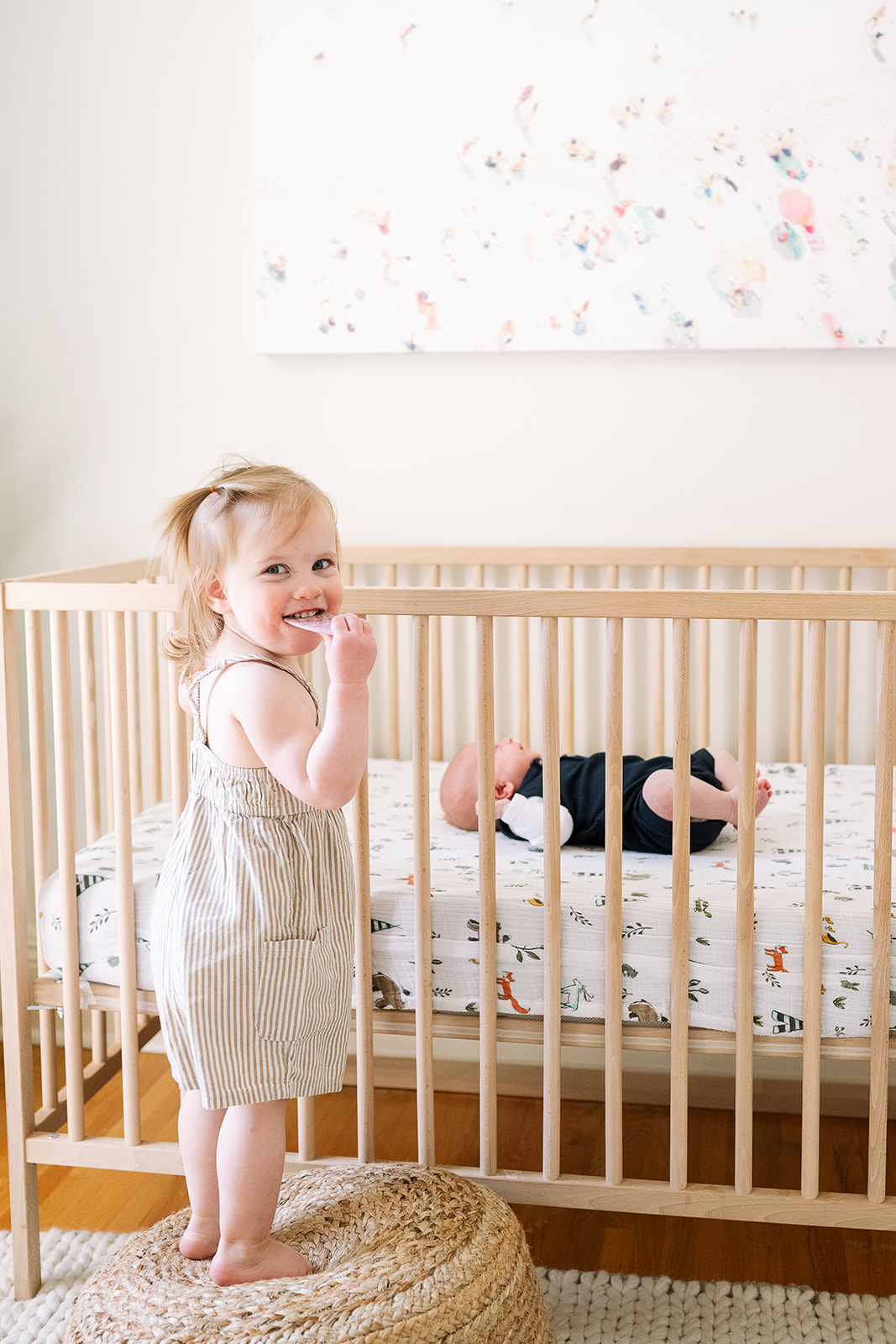 In-Home Newborn Session | Chicago Family Photographer | heatherhackney.com